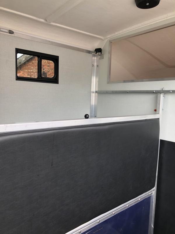 Equi-Trek Sonic Excel 3500 Kg | Barlow Trailers