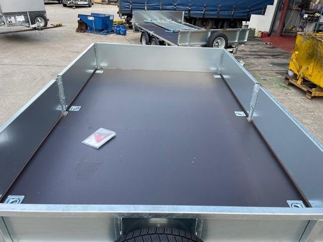 Ifor Williams Trailers Ifor Williams LM106 10'x6'6 TWIN-AXLE 195/60R12 ...