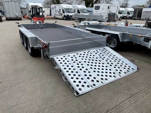 Ifor Williams Trailers Ifor Williams GH146 TRI-AXLE 1.2m RAMP, 185/70 ...