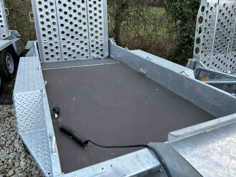 Ifor Williams Trailers Ifor Williams GH94BT Low Drawbar, 1.2m RAMP, 185 ...