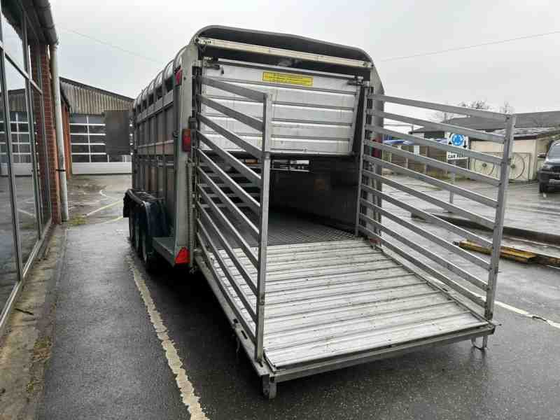 USED Ifor Williams TA510-14 LIVESTOCK TRAILER - SHEEP DECKS | Barlow ...
