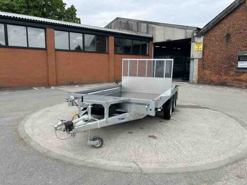 Ifor Williams Trailers Ifor Williams GX106 - RAMP - Standard Lights ...