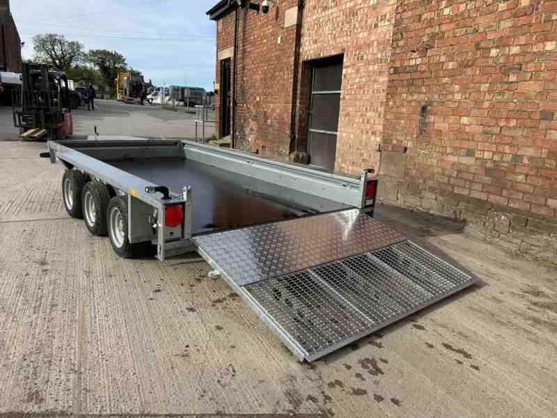 Ifor Williams Trailers Ifor Williams GX126 Plant Trailer 12' x 6' Tri ...