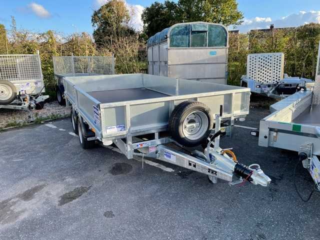 Ifor Williams Trailers Ifor Williams LM126G 12'x6'6 TWIN-AXLE 195/60R12 ...