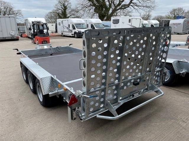 Ifor Williams Trailers Ifor Williams GH146 TRI-AXLE 1.2m RAMP, 185/70 ...