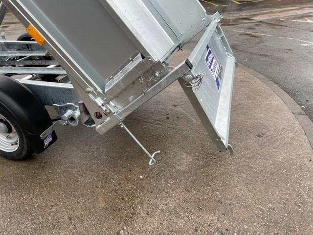 Ifor Williams Trailers Ifor Williams TT2515 - Tipping Trailer- Ladder ...