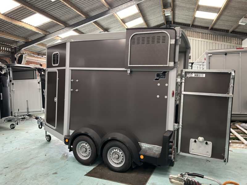 Ifor Williams Trailers Ifor Williams HB511 Graphite Grey - RAMP/ VAN ...