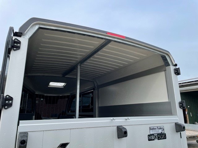 Ifor Williams Trailers Ifor Williams HBX506 Double Horse Trailer - Twin ...