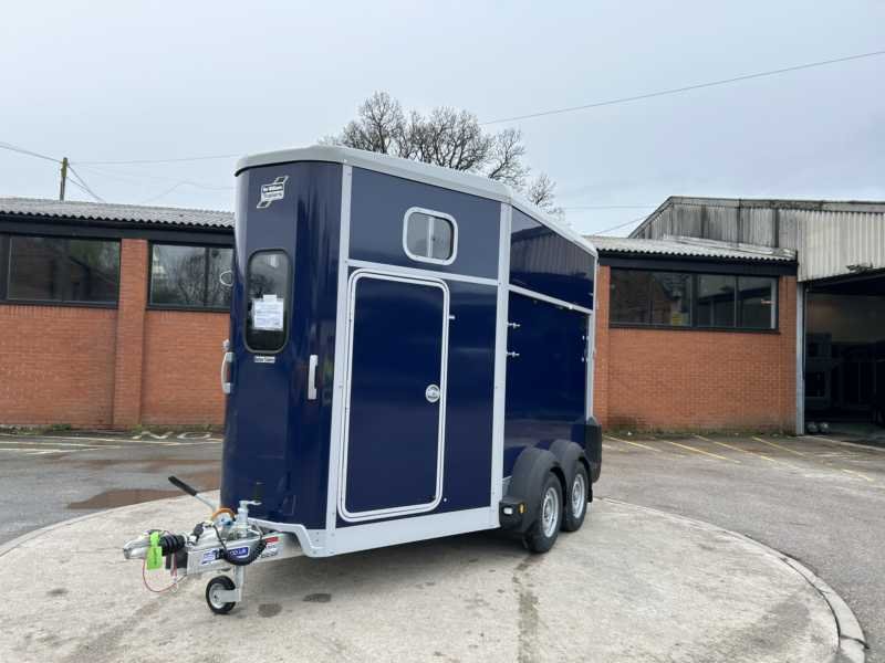 Ifor Williams Trailers Ifor Williams HB511 Bala Blue - Double Horse ...