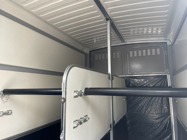 Ifor Williams Trailers Ifor Williams HB511 Silver - Double Horse ...